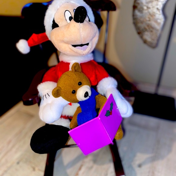 Disney | Holiday | Gemmy Mickey Mouse In Rocking Chair Animated ...